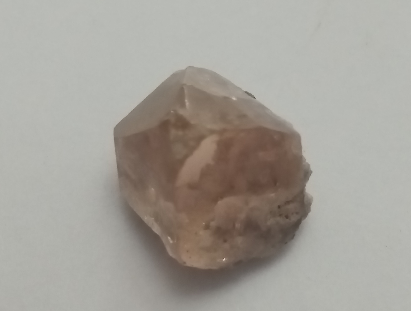 General : Brown Topaz