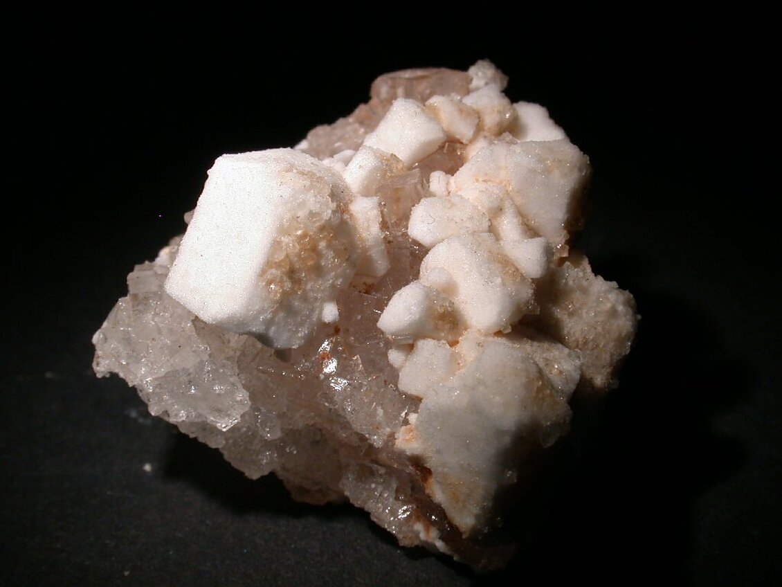 Leonite, Halite