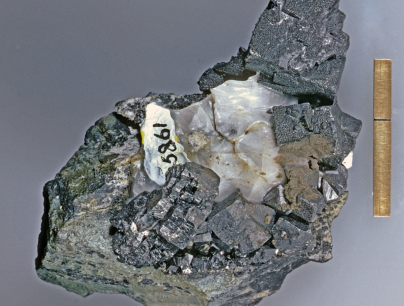 Ullmannite: Mineral information, data and localities.