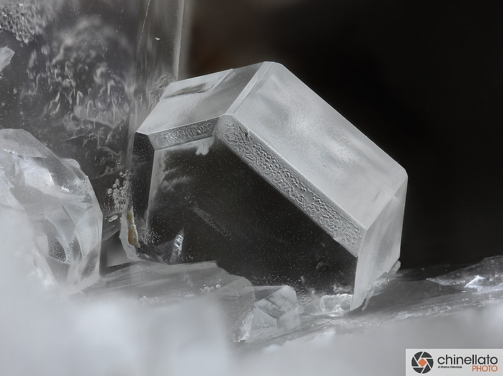 Nepheline: Mineral information, data and localities.