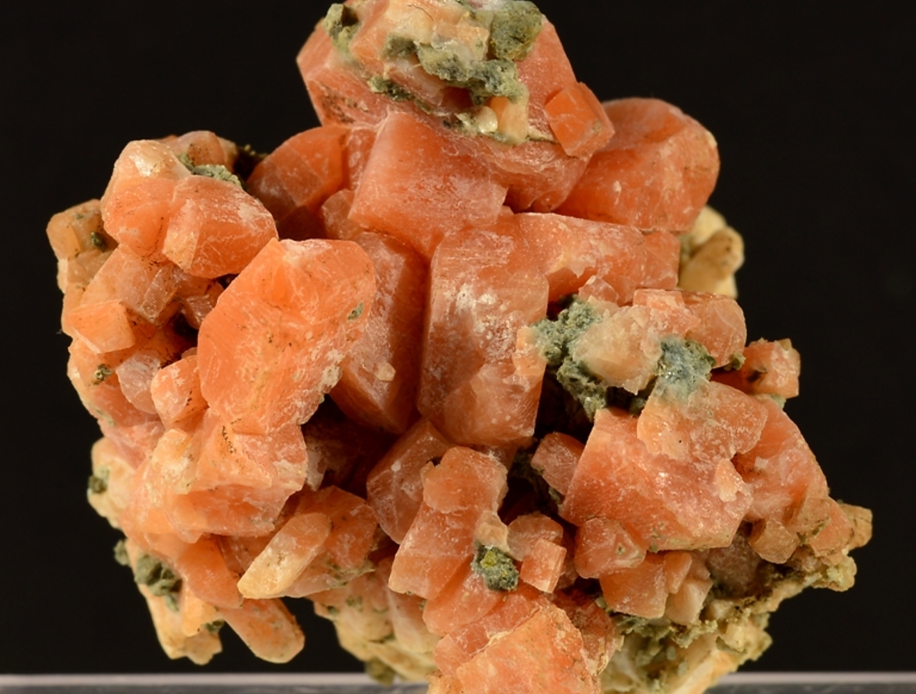 Anorthite: Mineral information, data and localities.