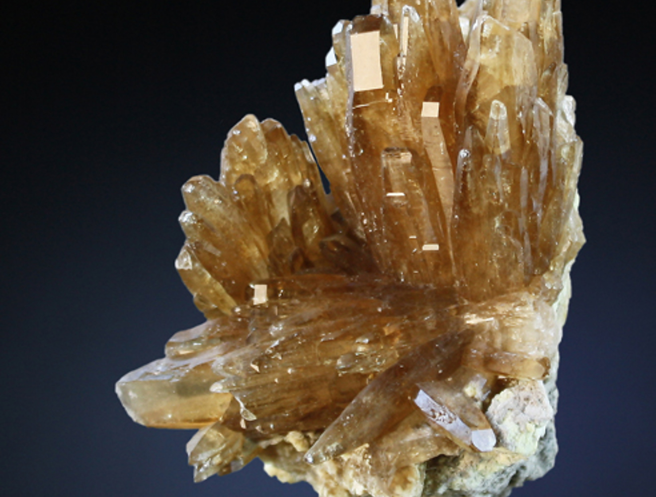 Celestobarite (of Dana): Mineral information, data and localities.