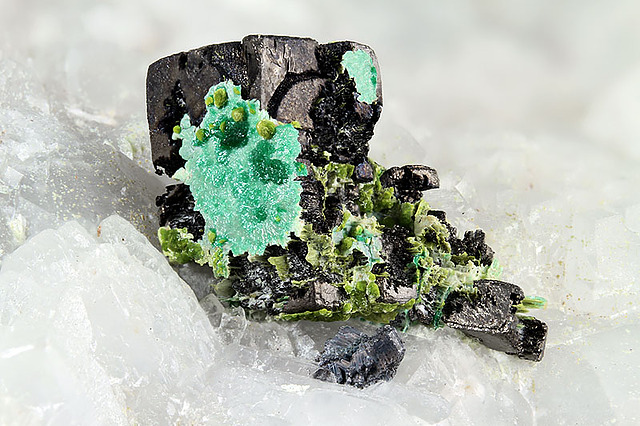 Sulvanite, Volborthite, Malachite