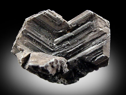 Chalcocite: Mineral information, data and localities.