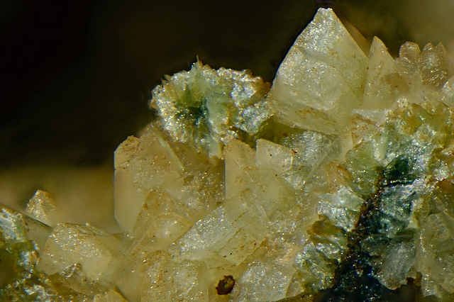 Muscovite (Var: Illite), Albite
