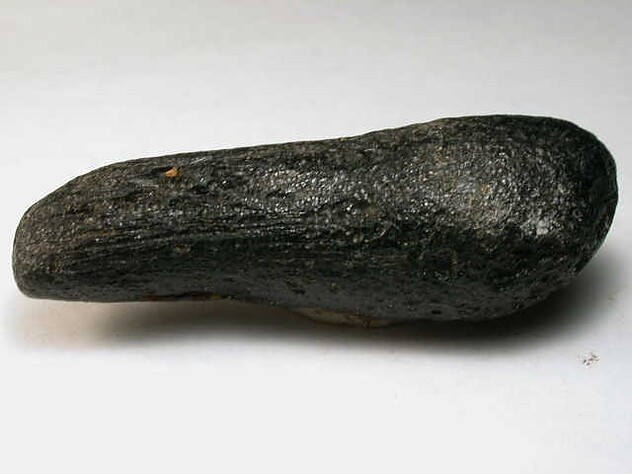 Indochinite: Mineral information, data and localities.