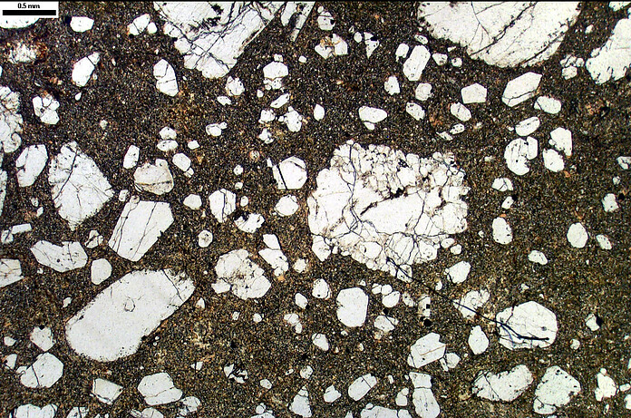 Lamproite: Mineral information, data and localities.