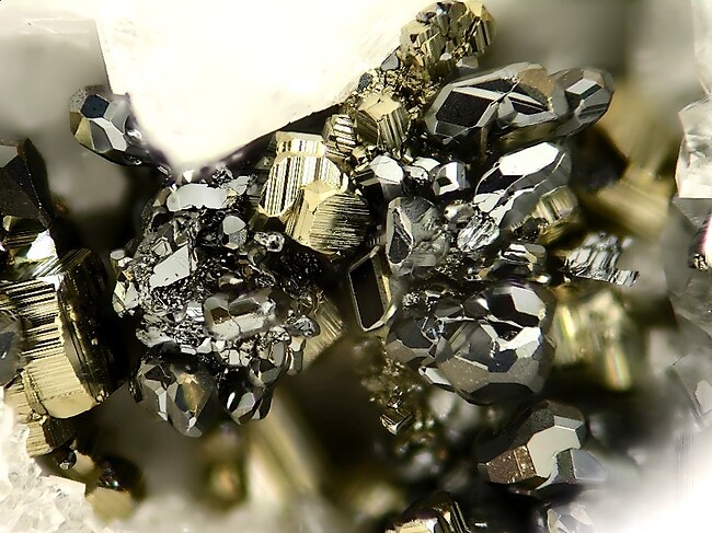 Hatchite: Mineral information, data and localities.