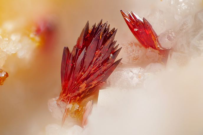 Carminite: Mineral information, data and localities.