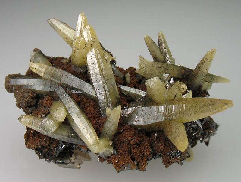 Mimetite on a goethite and limonite matrix.Rui Nunes' specimen and ...
