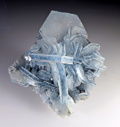 Alkali-beryl: Mineral information, data and localities.