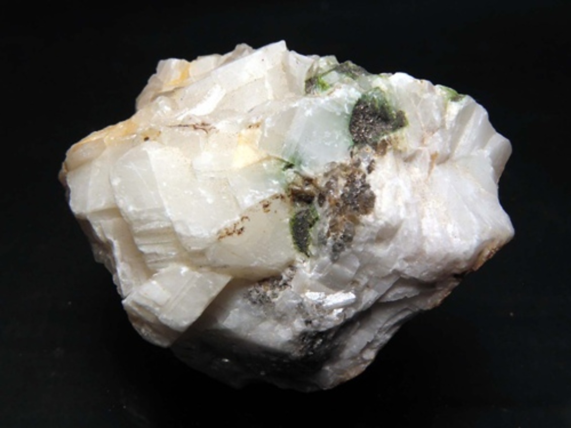 Sulvanite, Malachite, Volborthite, Calcite