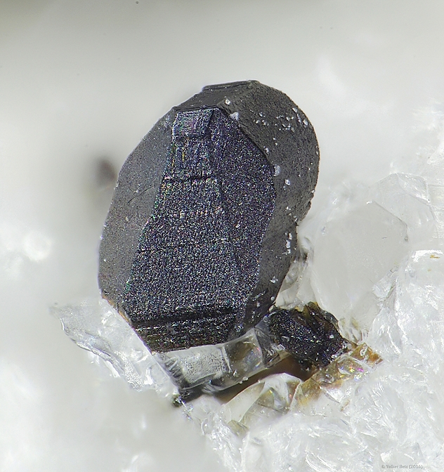 Pyroxferroite: Mineral information, data and localities.