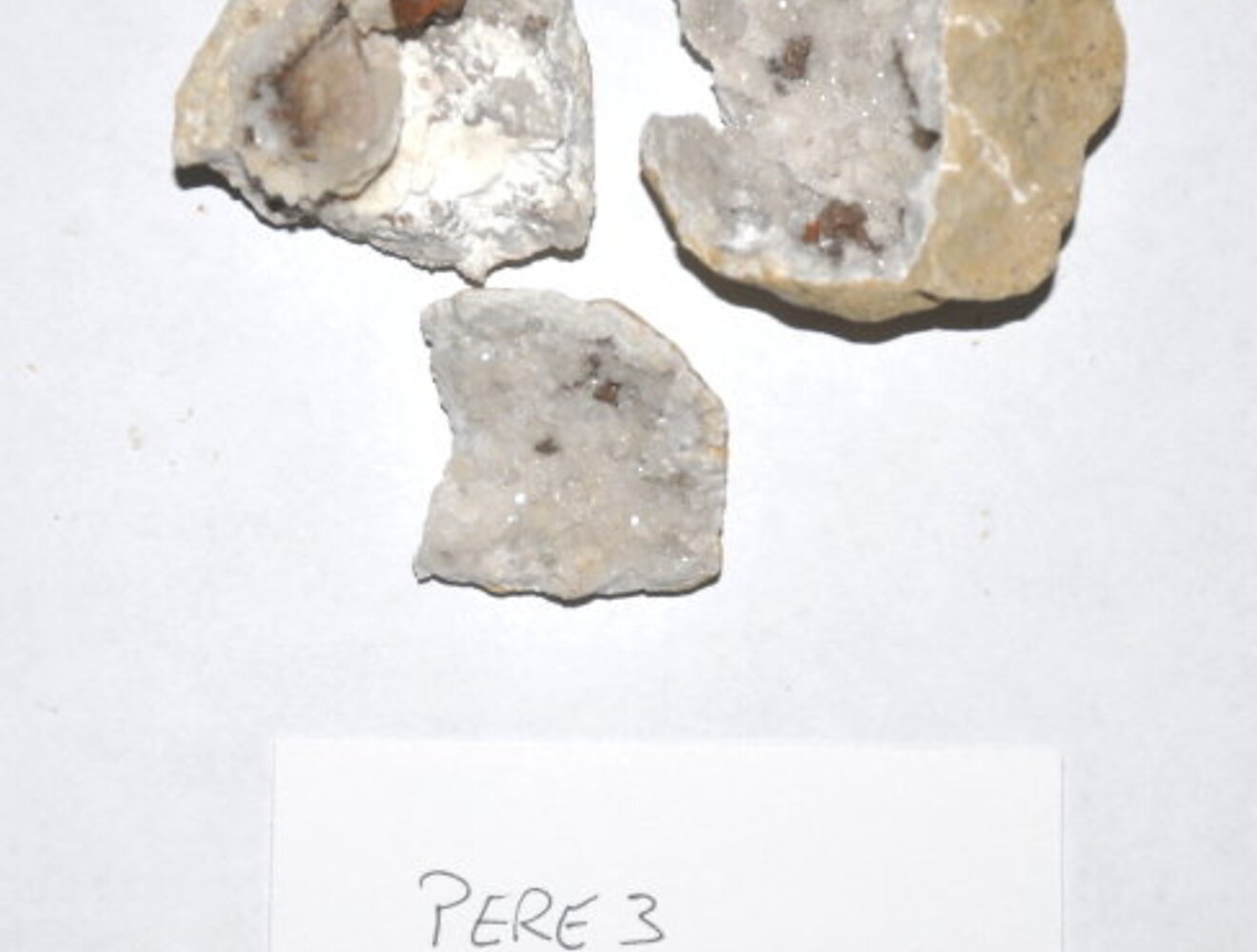 Mg-rich Calcite: Mineral information, data and localities.