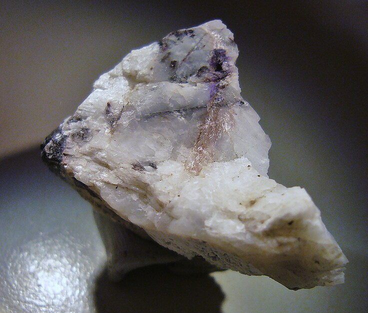 Winchite: Mineral information, data and localities.