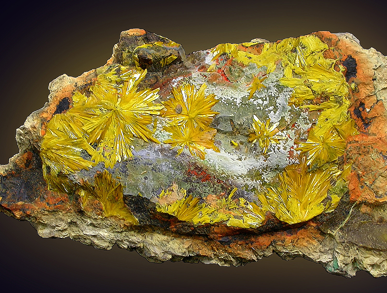 Pendevilleite-(Y): Mineral information, data and localities.