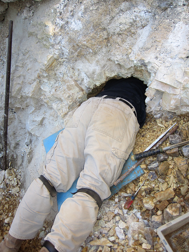 Hewitt Gem Quarry (Herb's Gem Quarry; Sawmill Quarry), Haddam ...