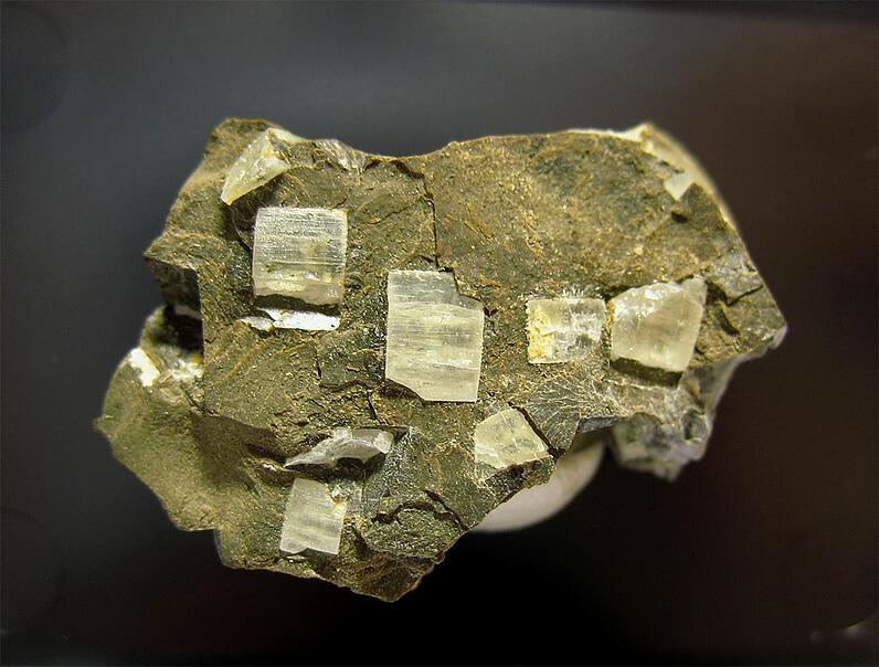 Shortite: Mineral information, data and localities.