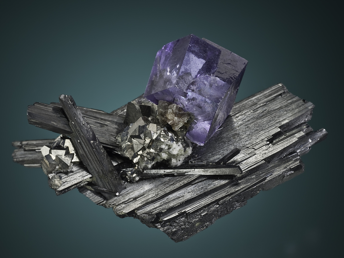 Fluorite, Ferberite, Arsenopyrite