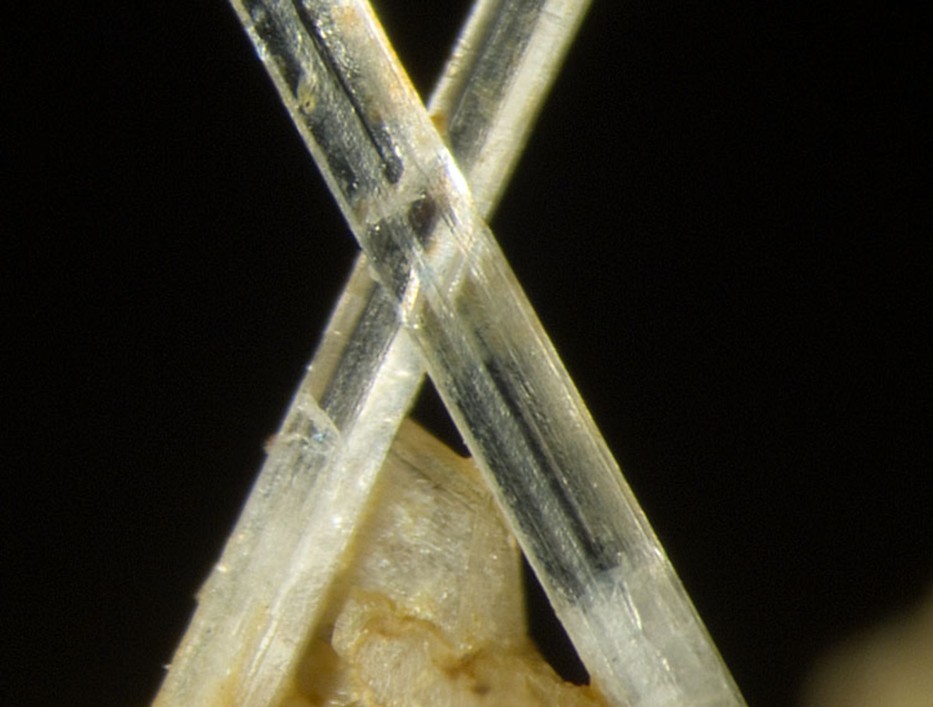 Milarite: Mineral information, data and localities.