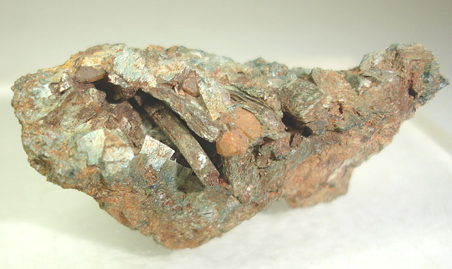 Amphibole Supergroup (Var: Uralite)