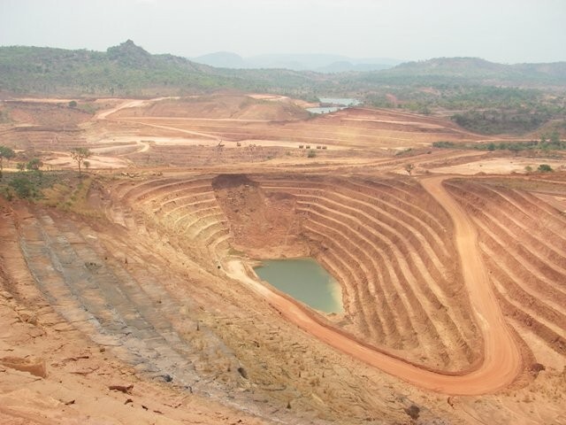Léro pit, Lefa Mine, Siguirini, Siguiri Prefecture, Kankan Region, Guinea