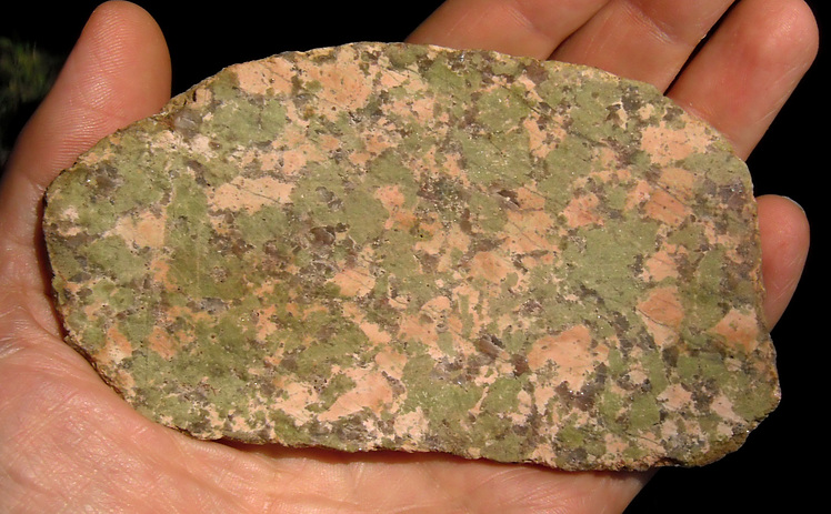 Unakite: Mineral information, data and localities.