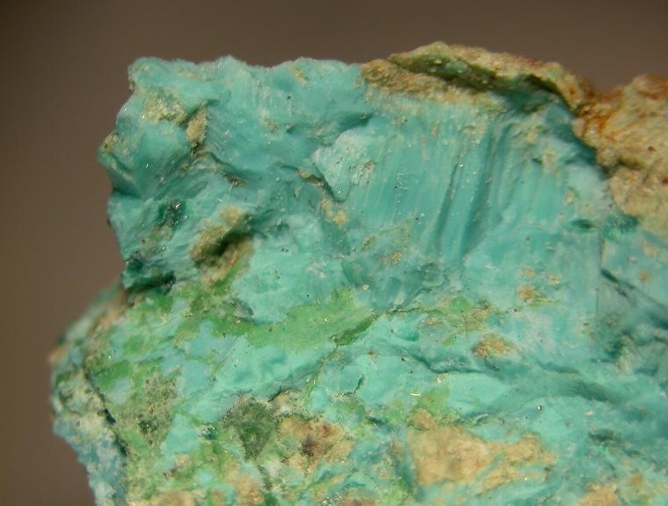 Moolooite: Mineral information, data and localities.