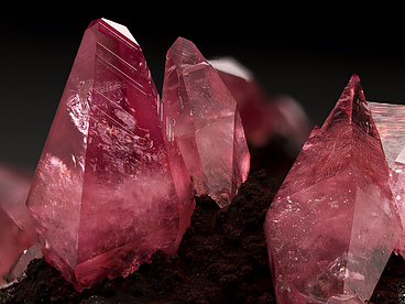 Rhodochrosite from Uchucchacua Mine, Uchucchacua area, Oyón District ...