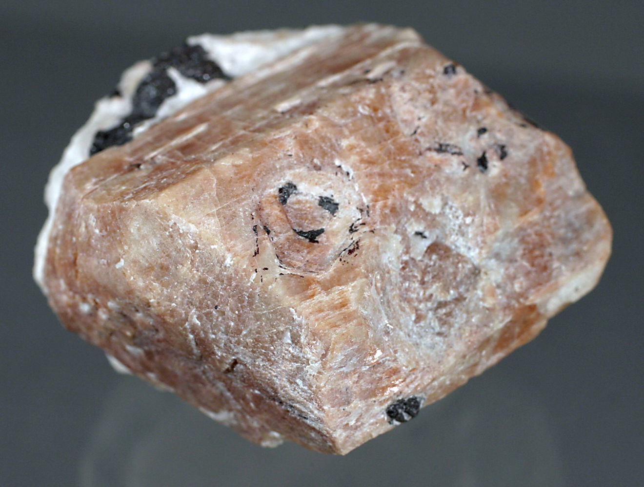 Troostite: Mineral information, data and localities.