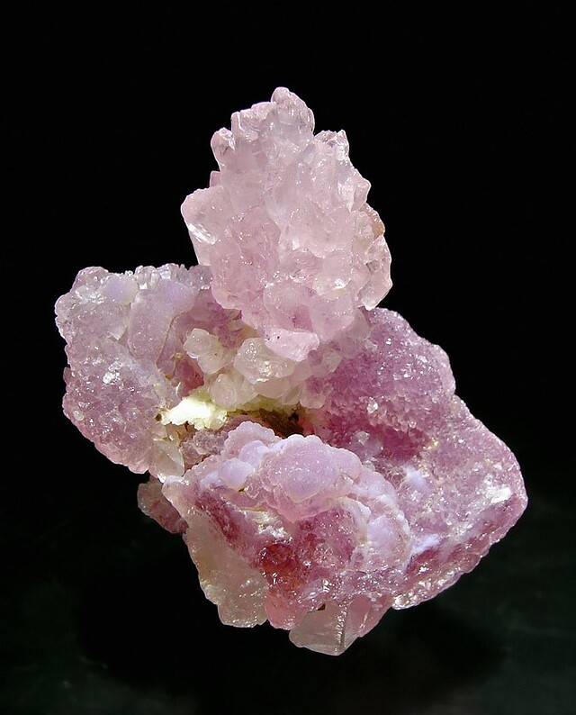 Quartz (Var: Rose Quartz), Mica Group