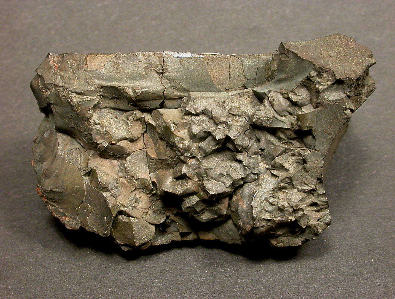 Condurrite: Mineral information, data and localities.