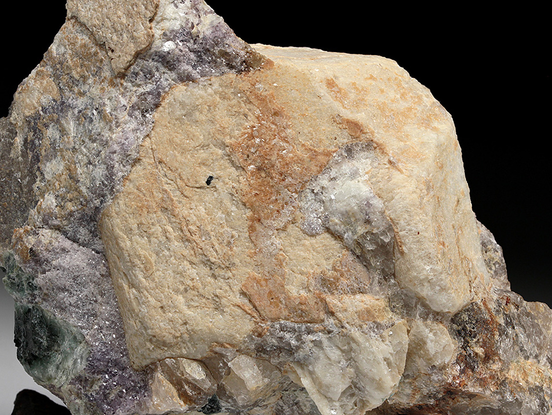 © Rob Lavinsky & irocks.com