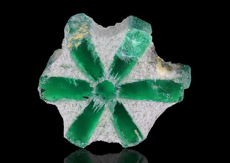 Trapiche emerald: Mineral information, data and localities.
