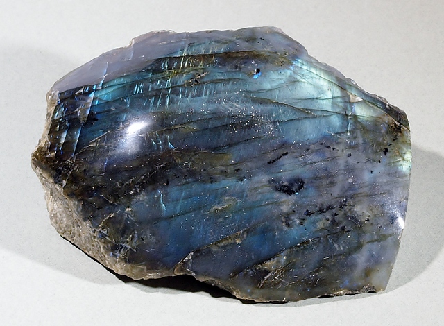 Anorthite (Var: Labradorite)