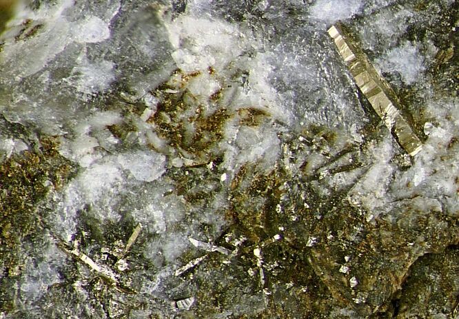 Poudrette quarry (De-Mix quarry; Demix quarry; Uni-Mix quarry; Carrière ...