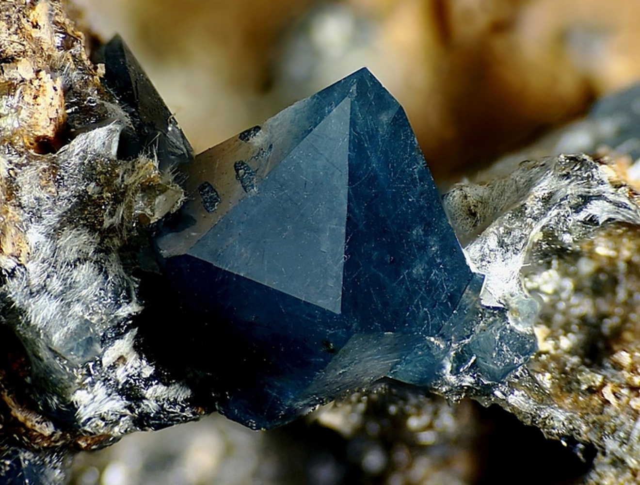 Blue Quartz: Mineral information, data and localities.