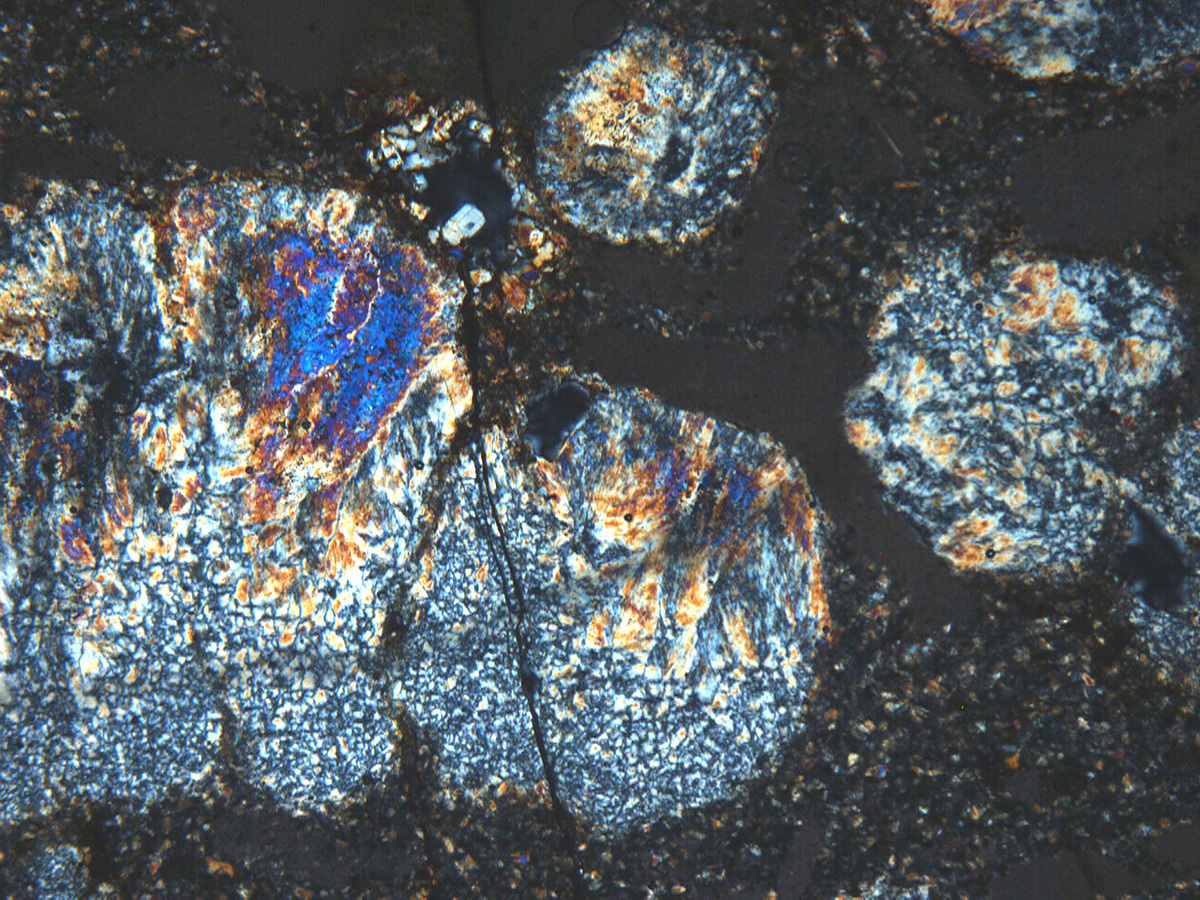 Education : Chert/chalcedony thin sections
