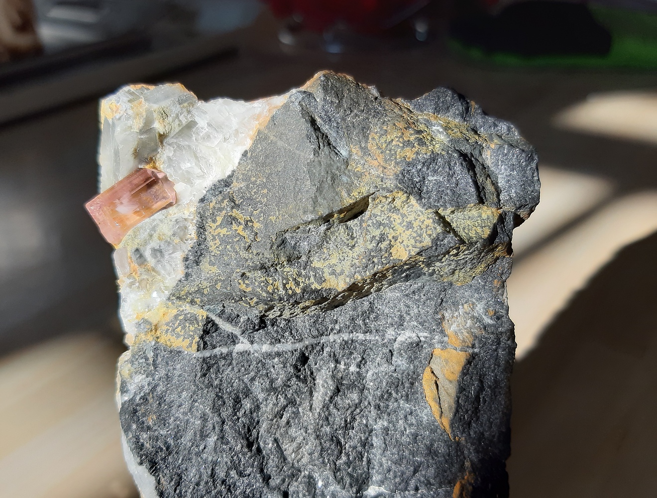 Techniques for Collectors : Requesting help... How to trim? Topaz on ...