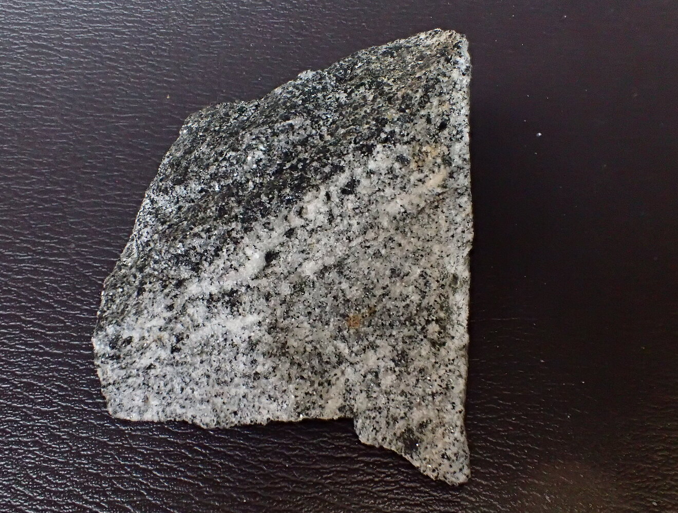 Granitic gneiss: Mineral information, data and localities.