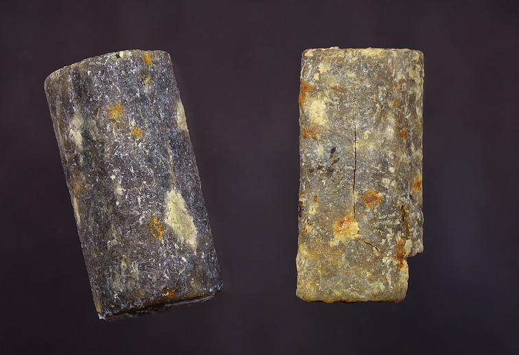 Pinite: Mineral information, data and localities.