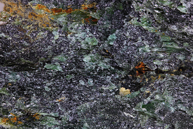 Nimite: Mineral information, data and localities.