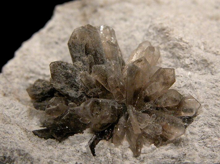 Howlite: Mineral information, data and localities.