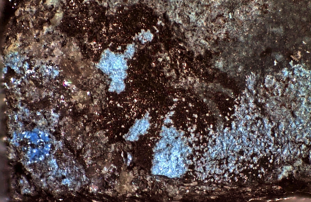 Spertiniite, Likasite