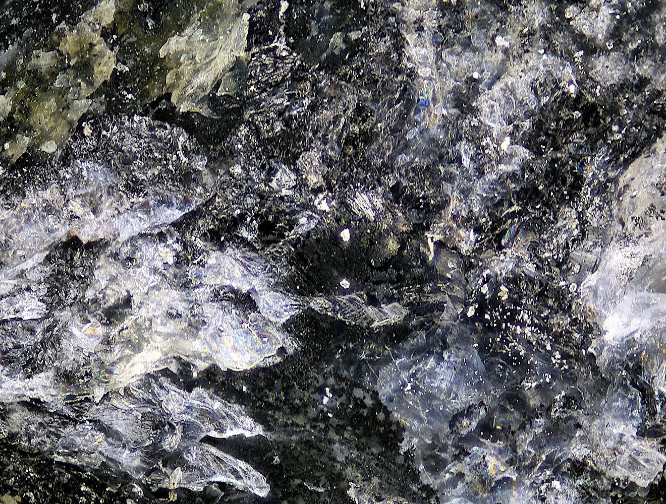 Zirkelite: Mineral information, data and localities.