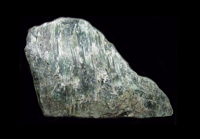 Serpentine Subgroup (Var: Picrolite), Lizardite