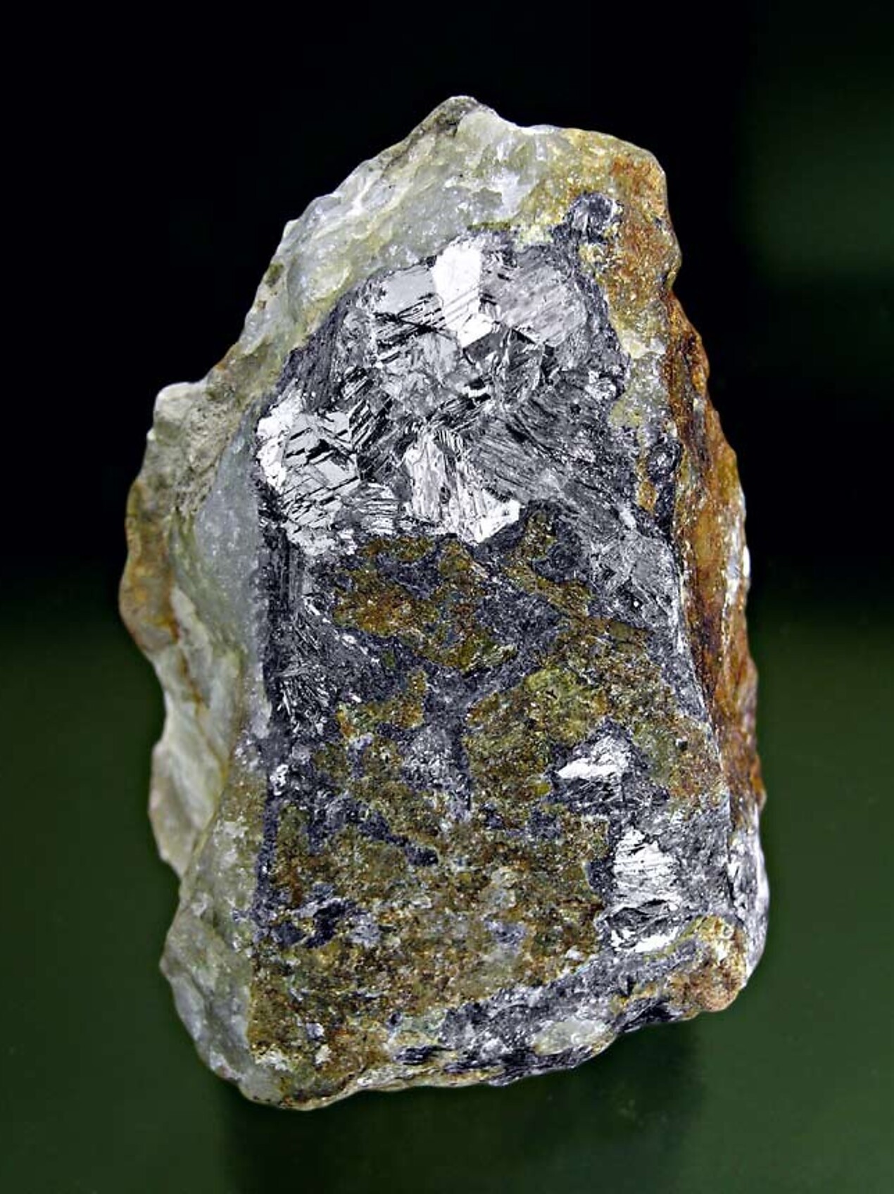 Sample with 5x3x2cm - Self-collected in June of 1989