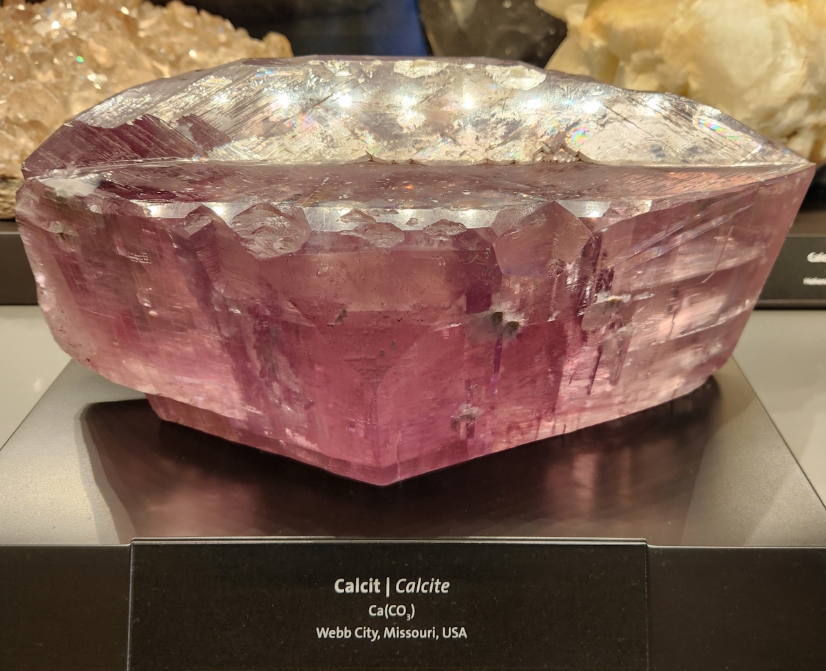 General : Tri-State purple calcite article
