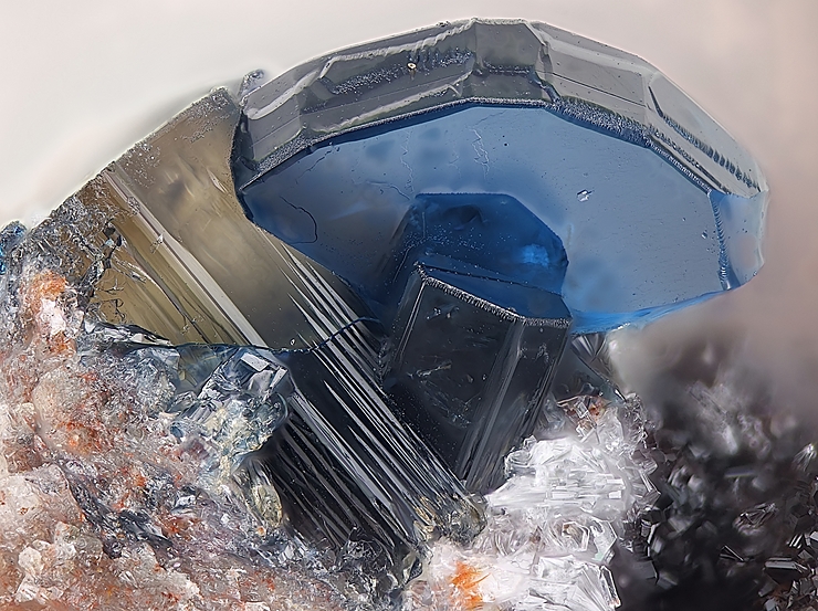 Osumilite-(Mg): Mineral information, data and localities.