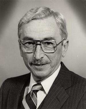 Kellyite: Mineral information, data and localities.